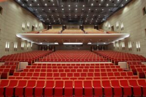 【見え方】たましんRISURUホール